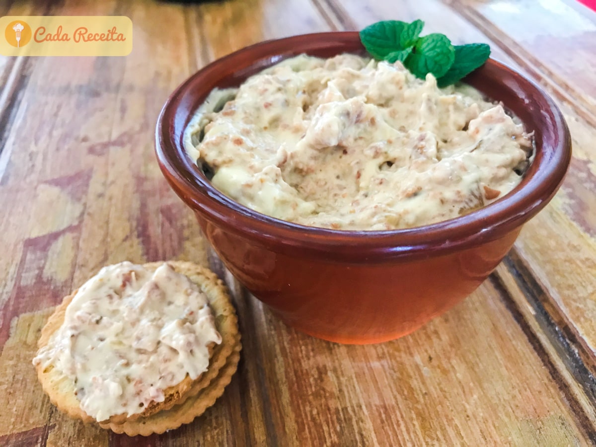 Patê de calabresa: você vai amar essa pasta! - Cada Receita